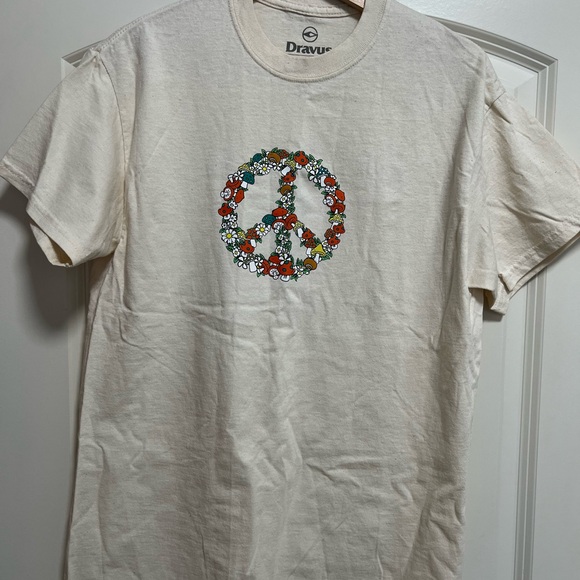 Dravus | Shirts | Dravus Cream Short Sleeve Tee With Peace Sign Design ...